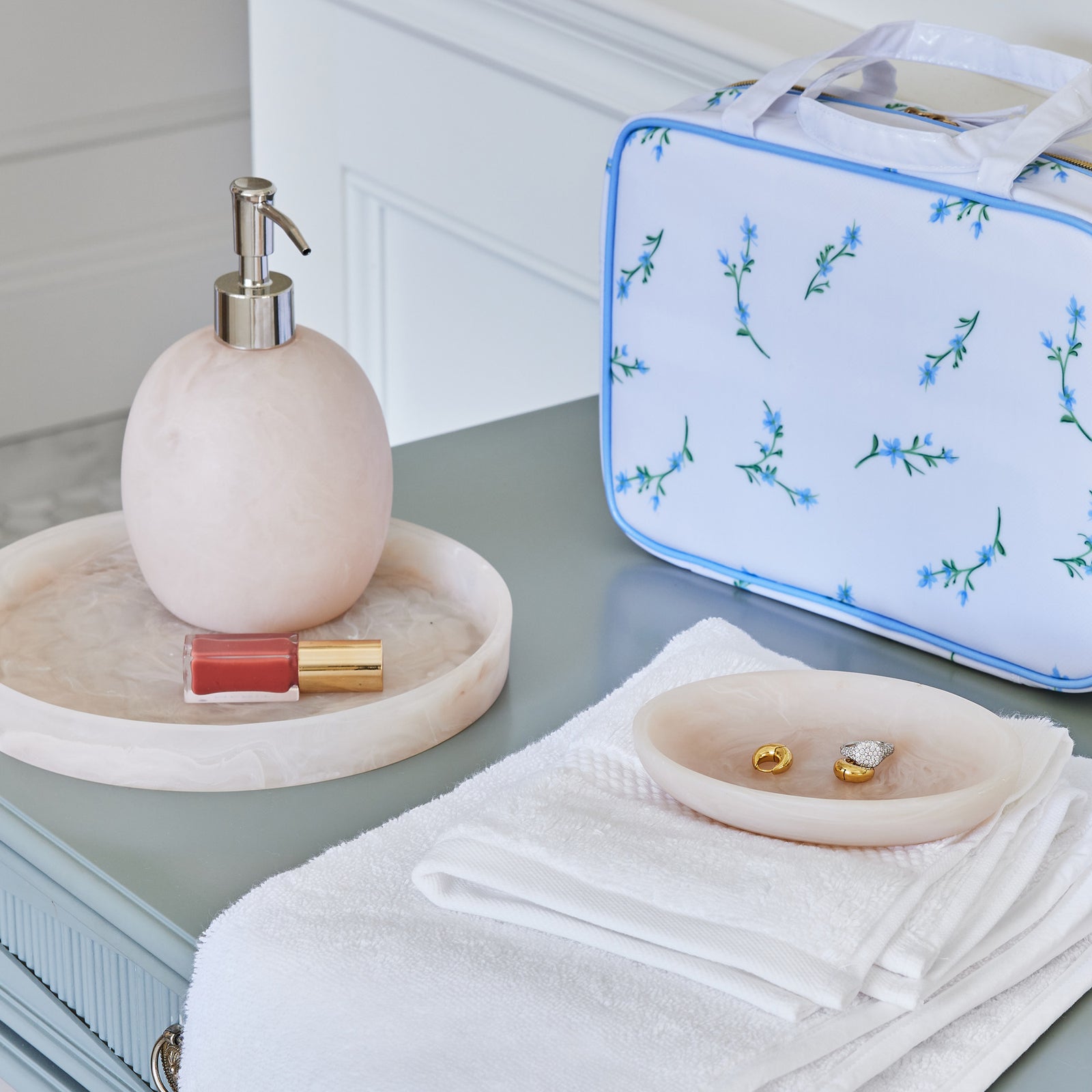 Luna Bath Accessories – Kassatex
