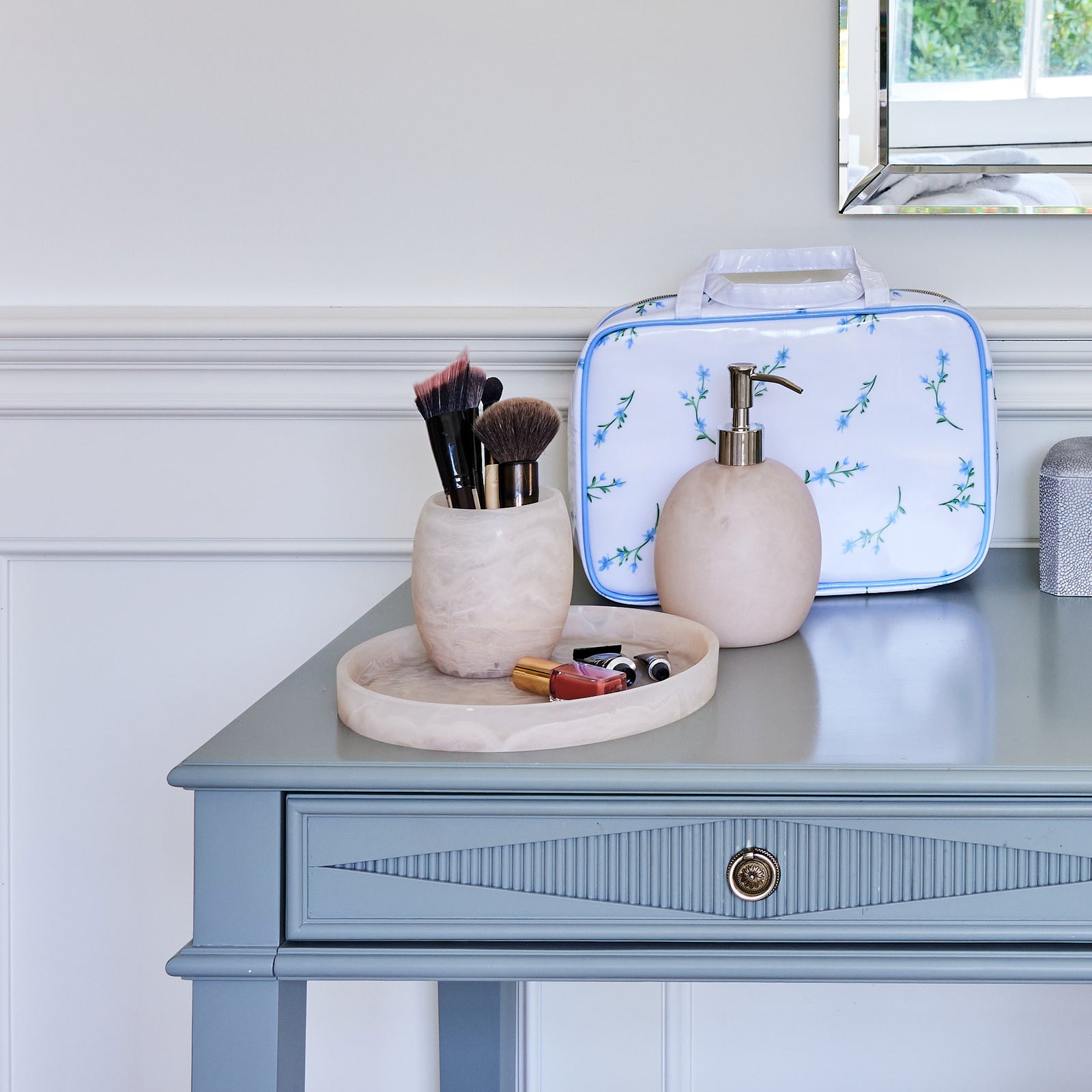 Luna Bath Accessories – Kassatex